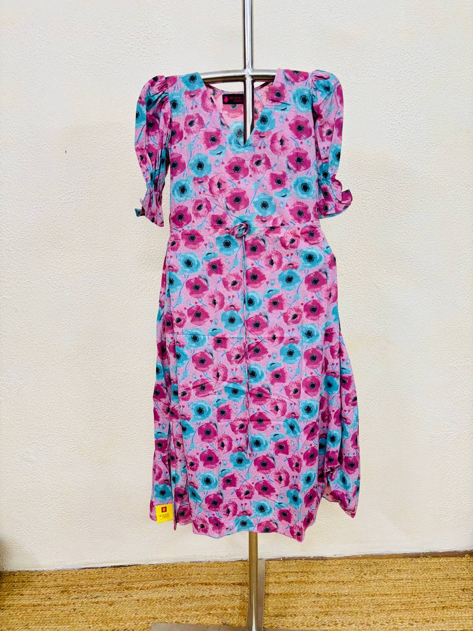 RS.490/- (50%Off on MRP Rs.980/-)( Nk01) – Blocks & Prints